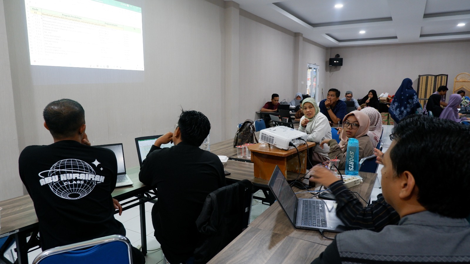 SMP Islam Wujudkan Program Kegiatan Sekolah Untuk Membentuk Generasi ...
